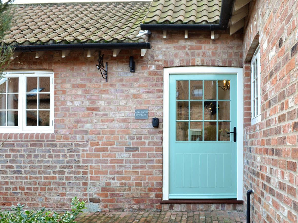 Holtby Grange Cottages York - Self Catering Accommodation